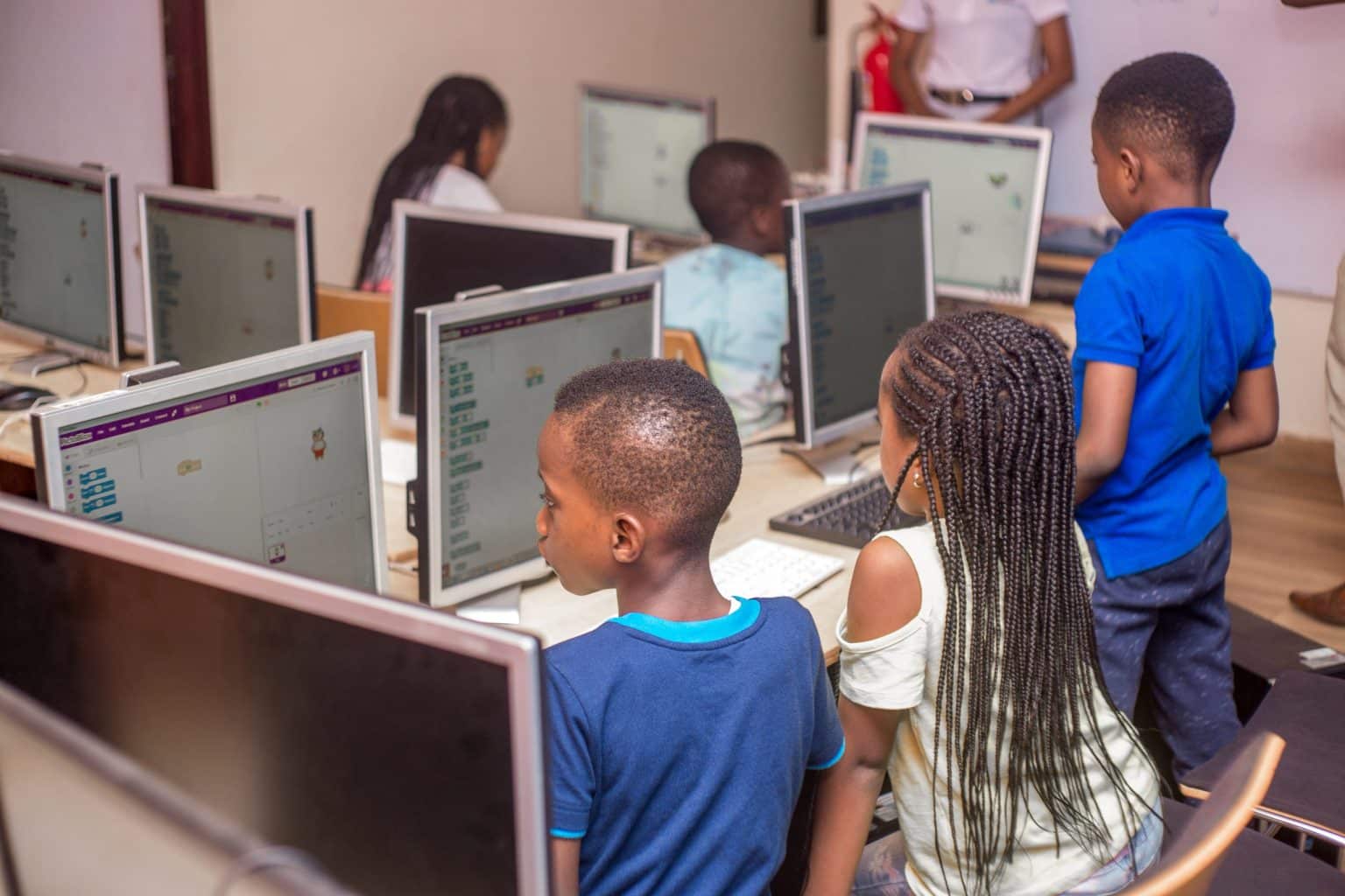 Scratch Coding Alternatives for Teaching Kids to Code - STEMpedia